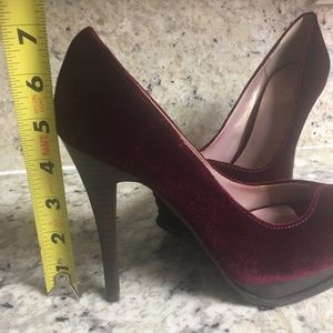 Colin Stuart | Shoes | Nib Colin Stuart Velvet Platform Pumps | Poshmark